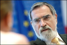 Chief Rabbi Lord Jonathan Sacks Visits Atlanta: I - Jews and Others